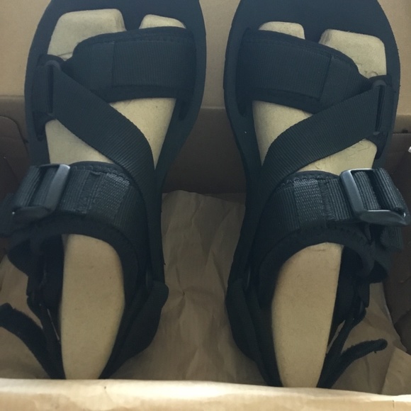 Merrell | Shoes | Merrell Sandals Black Size 8 Womens | Poshmark